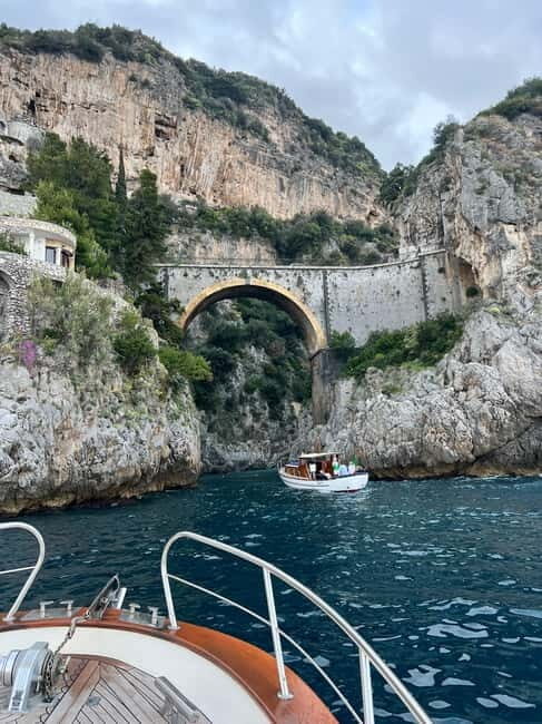 Sunset tour on private boat from Positano or Praiano - FAQs