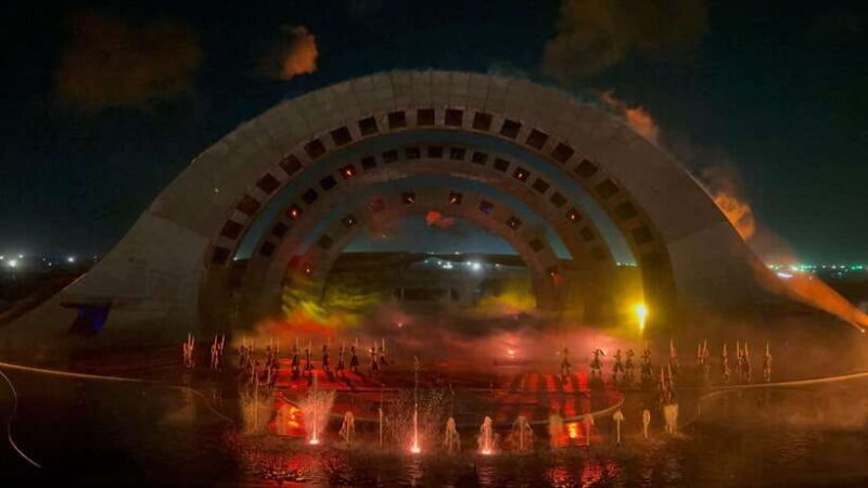 Sunset Town Phu Quoc Sightseeing With Kiss Of The Sea Show - Key Points: