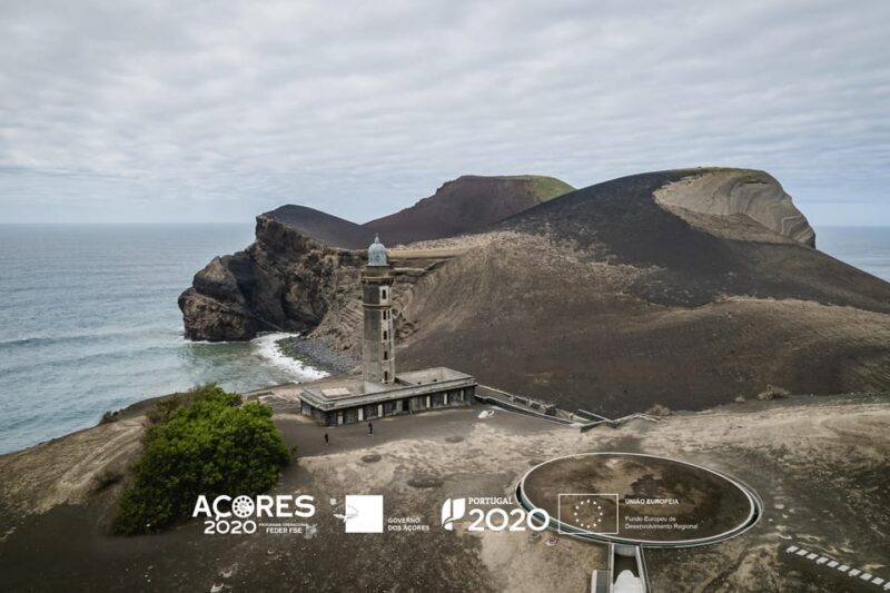 Sunset yacht tour with food and wine tasting. - An In-Depth Look at the Azores Sunset Yacht Tour