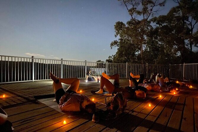 Sunset Yoga Hike in Australia - Starting Out: The Meeting Point and Initial Impressions