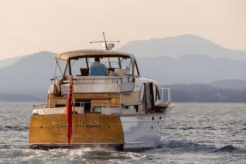 Sunshine Coast: Vintage Boat Tour with Wildlife Viewing - Key Points