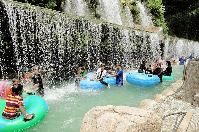 Sunway Lagoon Day Trip with 6 Amusement Park - Who Is This Tour Best For?