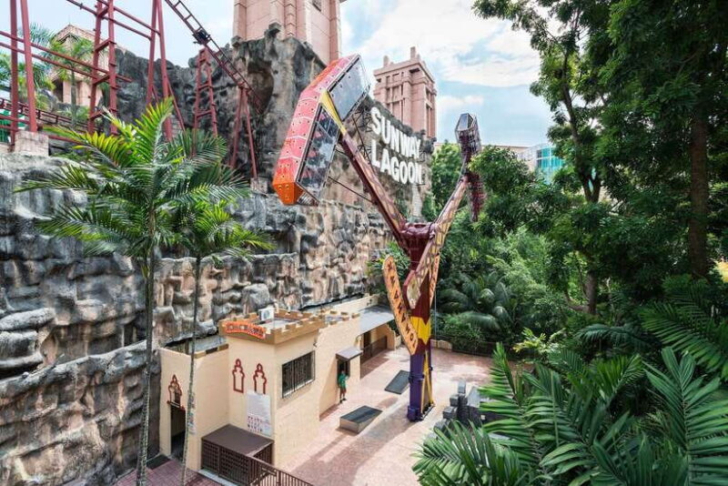 Sunway Lagoon Theme Park with Round-Trip Transfer - Key Points