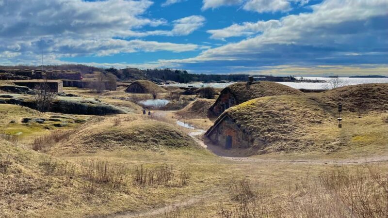 Suomenlinna tour in French with Doro - Who Will Love This Tour?