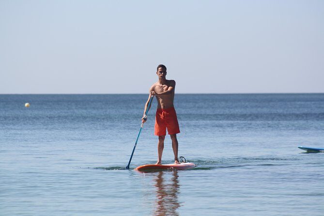 SUP - Stand Up Paddle Algarve Adventure - The Setting: Armação de Pêra Beach