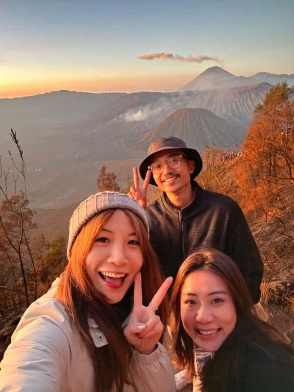 Surabaya: Affordable Bromo Sunrise Tour with Transfer - What to Bring