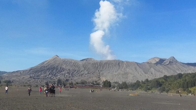 Surabaya : Bromo and Madakaripura waterfall tour in 2 days - FAQs