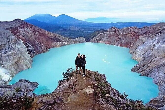 Surabaya-Bromo-Tumpaksewu Waterfall-Ijen-Bali. All Entrance Incl. - An Overview of the Tour: From Surabaya to Bali in Four Days