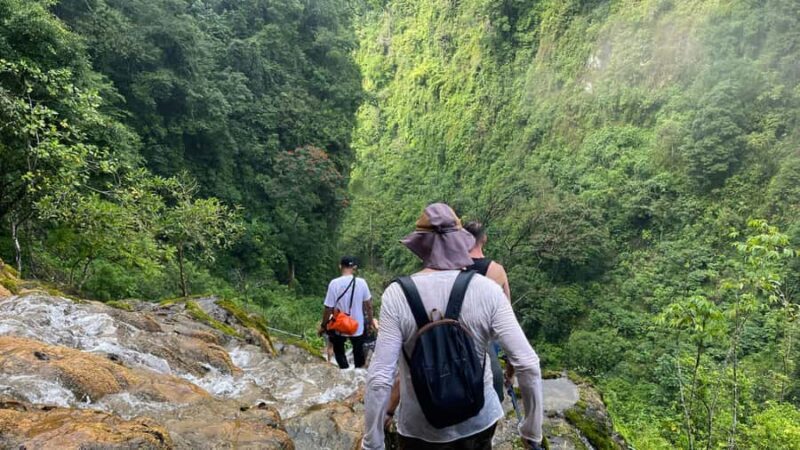 Surabaya/Malang : Mount Bromo and Tumpaksewu Waterfall Tour - The Journey Begins: Pickup and Transportation