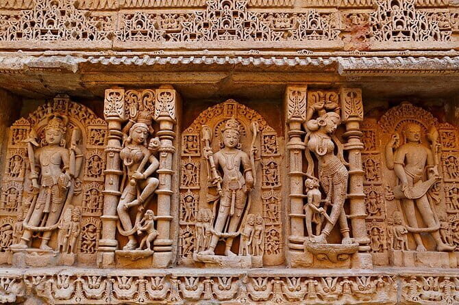 Surat to Ahmedabad, Glimpse of Gujarat Tour - Historic and Archaeological Marvels