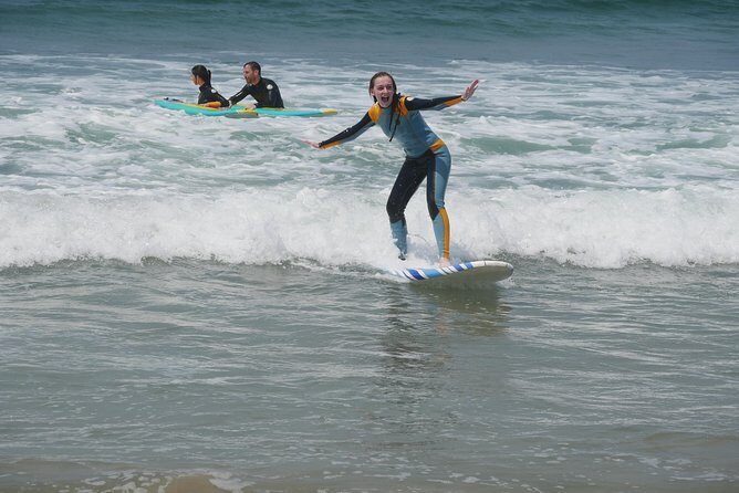 Surf Class for Beginners in Venice - Equipment and Location