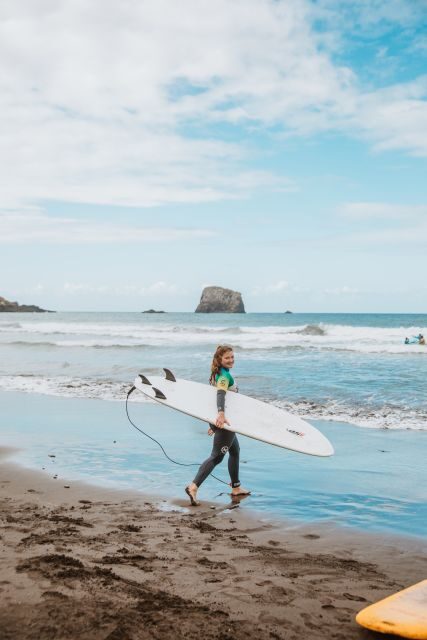 Surf lesson in Madeira - The Experience in Detail