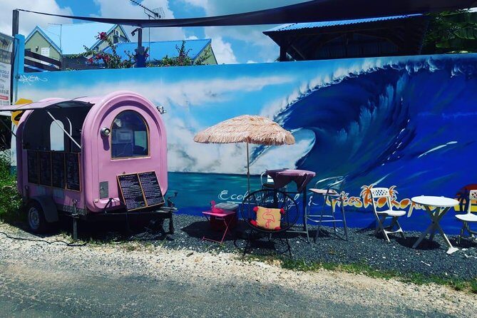 Surf lessons 1h30 (4-6 people) Kokoplaj Surf camp Guadeloupe school - An In-Depth Look at the Surf Lesson Experience