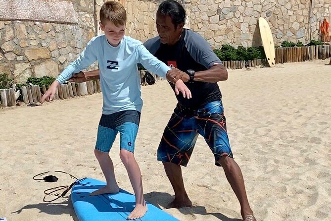 Surf Lessons in CABO with Mexico Surf Champ! - Key Points