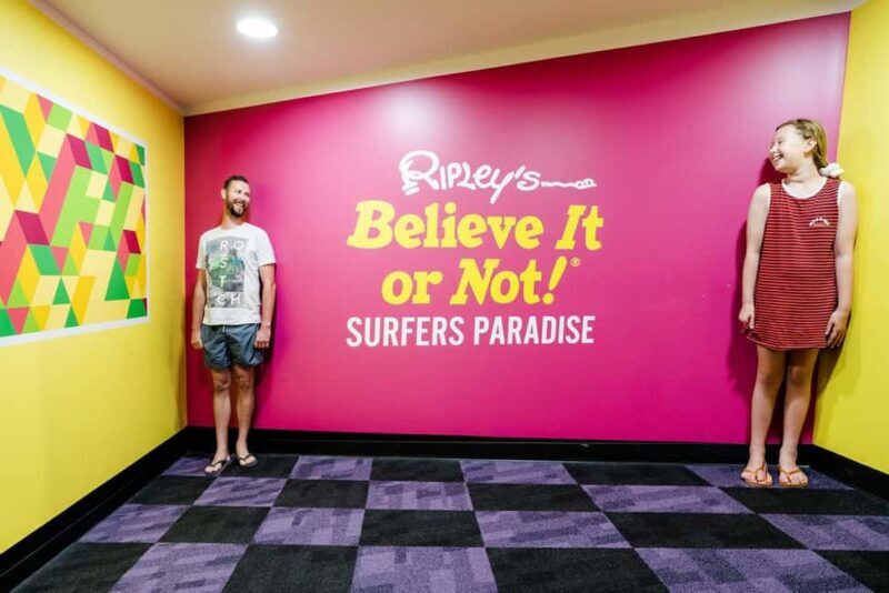 Surfers Paradise: Ripley's Believe It or Not! 3 Way Combo - FAQ