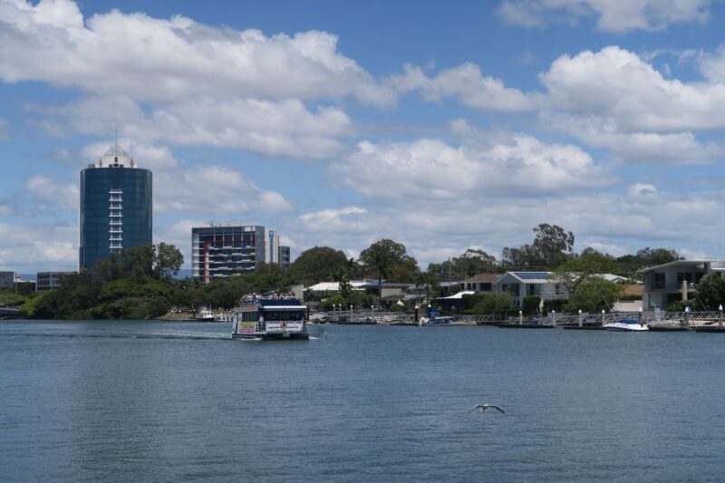 Surfers Paradise: Sightseeing Morning River and Canal Cruise - An Introduction to the Experience