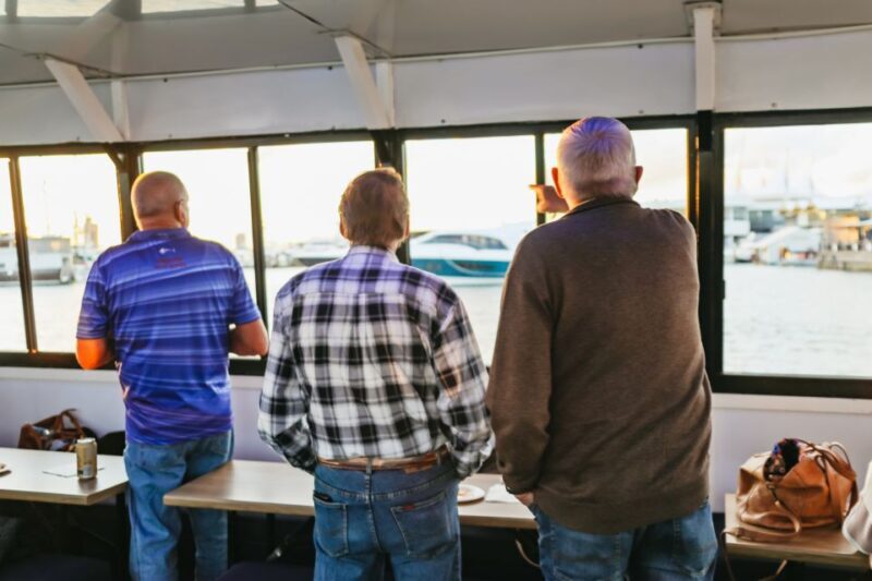 Surfers Paradise: Sightseeing Sunset River Cruise - Surfers Paradise: Sightseeing Sunset River Cruise