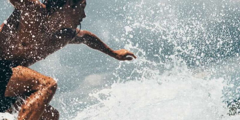 Surfing in Unawatuna - What You Need to Bring