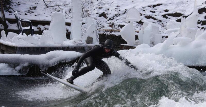 Surfing on Munich all Year even Winter: Englischer Garten - Introduction: Why a Munich River Surfing Tour Is Something Special