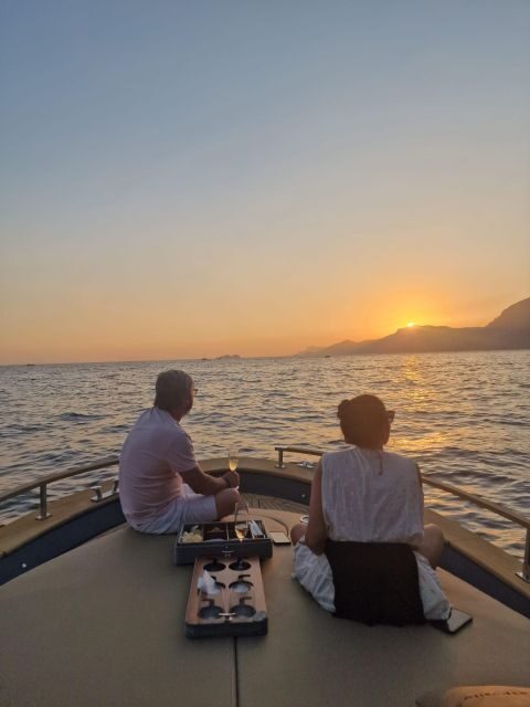 Surprise your other half with a fiery, romantic sunset - The Skipper’s Role and Storytelling