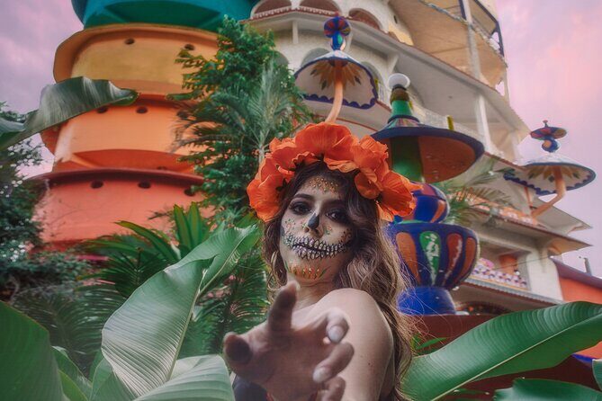 Surrealist Garden of Edward James, Castle of Health and Xilitla Nativity - Who Would Love This Tour?