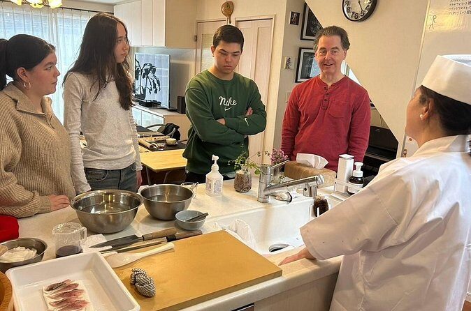 Sushi Cooking Class: AKEMI's SUSHiKiTCHEN in Tokyo - Authenticity and Cultural Insights