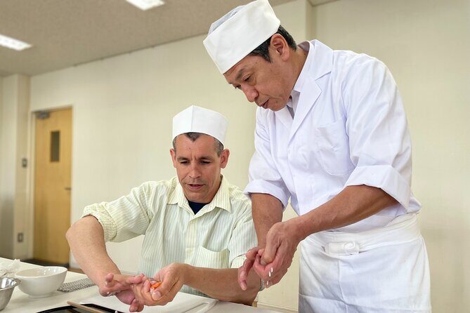 Sushi Making Class in Tsukiji Fish Market with Professional Chef - A Closer Look at the Itinerary