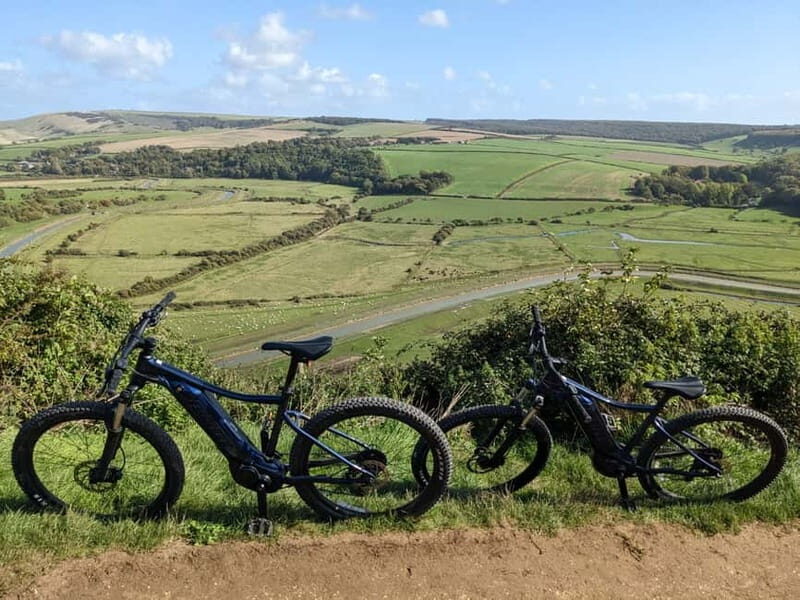 Sussex: City Highlights e-Bike hire - An Inviting Way to See Sussex