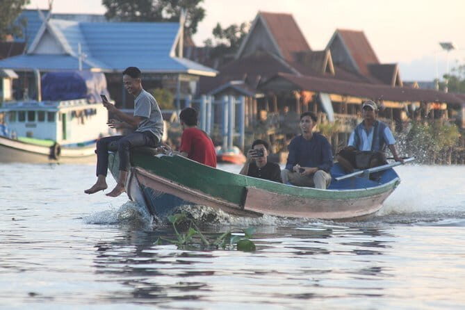 Susur Sungai Arut , Down The Arut River - Who Would Love This Tour?