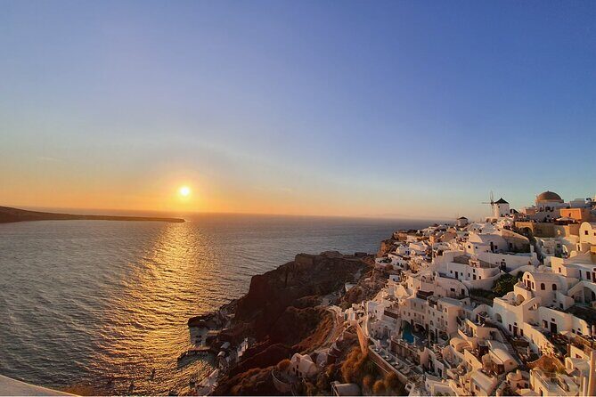 SUV Santorini Highlights Private Tour - Stop 3: Firostefani and the Blue Domes