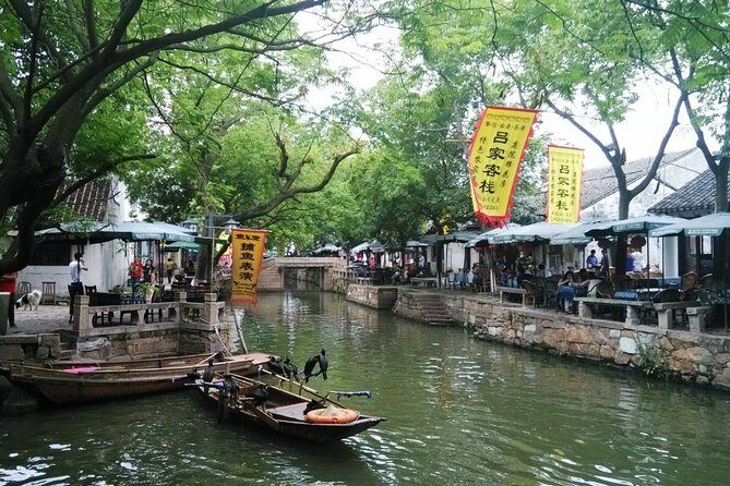 Suzhou Private Tour with Tongli Town Boat Tour, Paper-cutting & Vegetarian Lunch - Discovering Traditional Chinese Art: Paper-Cutting Workshop