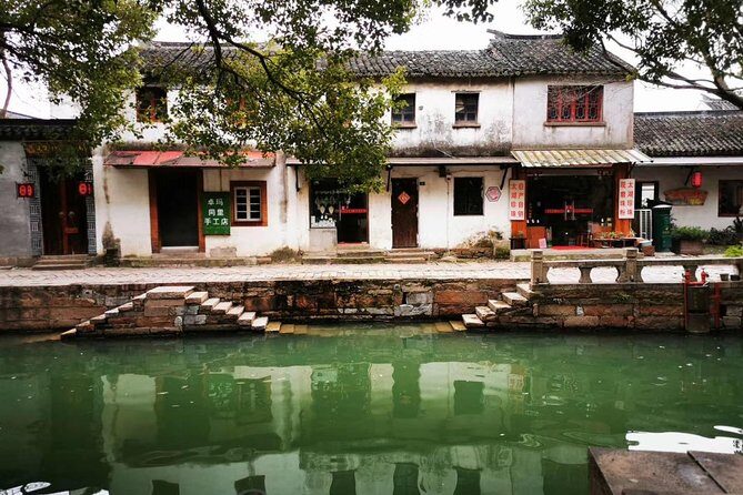 Suzhou Private Tour with Tongli Town Boat Tour, Paper-cutting & Vegetarian Lunch - FAQ