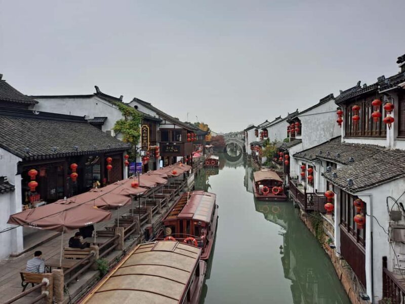Suzhou Slow Life: Gardens, Handicrafts & Pingtan Melody - The Poetic Finale: Pingtan Music by the Canal