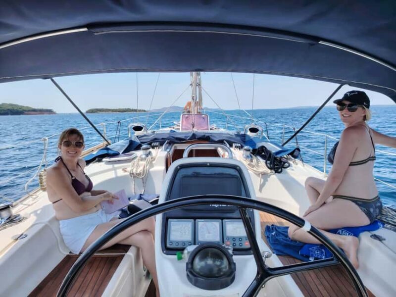 Sv. Filip i Jakov: Sailing Adventure - An Honest Look at the Sailing Adventure from Sv. Filip i Jakov