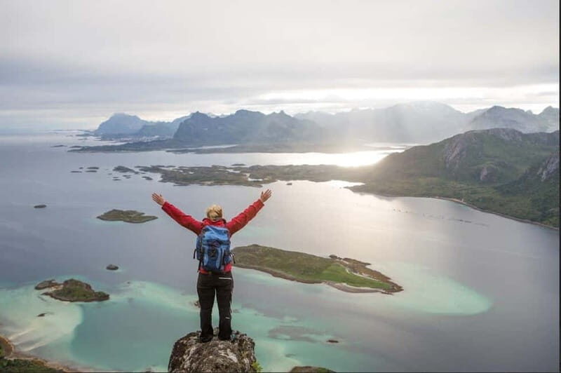Svolvær: Guided Day Trip to Stokmarknes with Fjord Cruise - Key Points