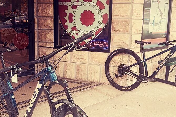 Swanky Downtown Bentonville Walking Tour - FAQs