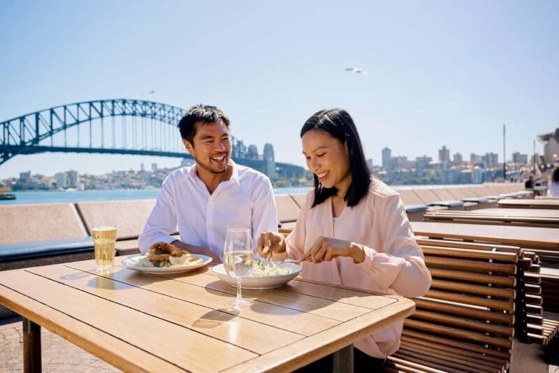 Sydney: 1-Hour Opera House Tour with Meal and Drink - The Guides: Why They Matter
