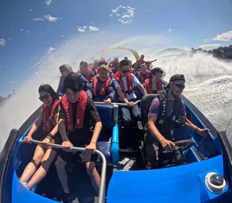 Sydney: 30-Minute Jet Boat Ride from Darling Harbour - A Closer Look at the Jet Boat Experience