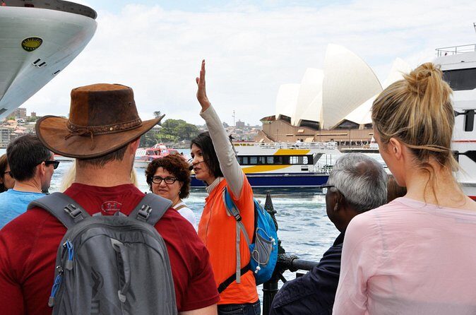 Sydney and The Rocks 2.5 Hours Walking Tour - Cultural and Artistic Landmarks