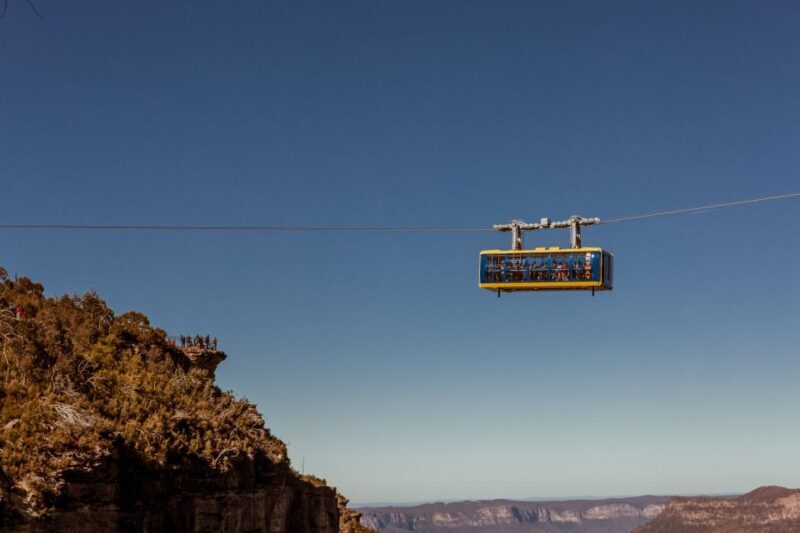 Sydney: Blue Mountains and Scenic World private day tour - Transportation and Group Size