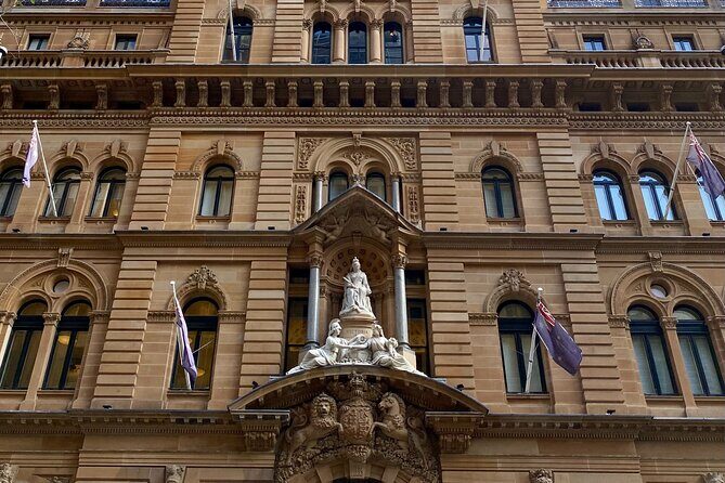 Sydney City Walking Tour - Sydney Town Hall: The Symbol of Governance