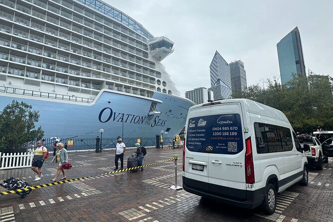 Sydney Cruise Transfers a Premium 11 Seater Minibus - Meeting Points and Flexibility