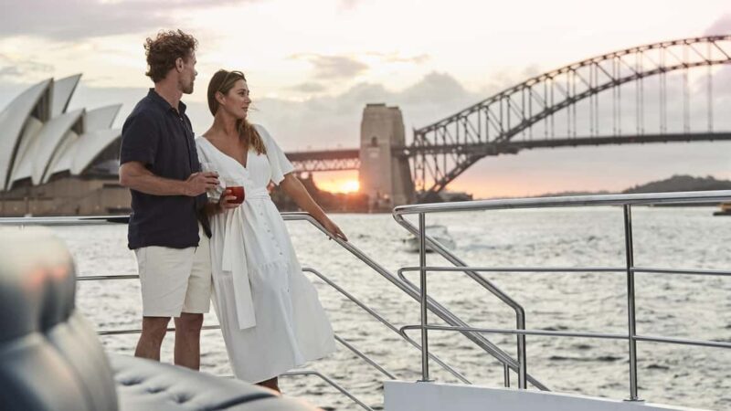 Sydney: Dinner Cruise with 3-Course Meal - Audience and Suitability