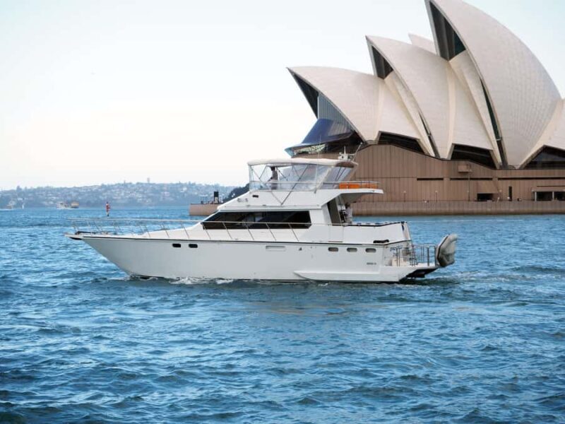 Sydney: Harbour Cruise with Gourmet BBQ Lunch, Beer and Wine - Key Points