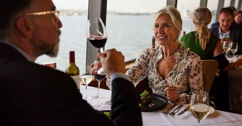 Sydney: Harbour Dinner Cruise with 3, 4 or 6-Course Menu - Key Points
