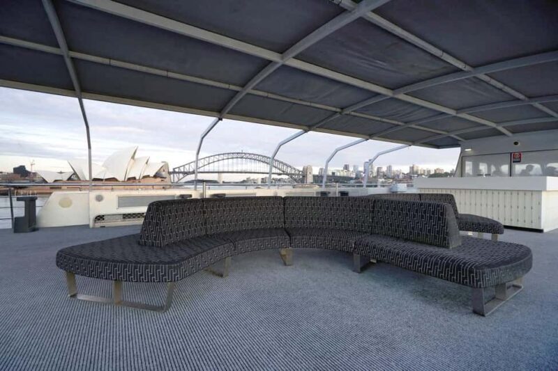 Sydney Harbour: Glass Boat Lunch Cruise - Setting the Scene: An Introduction to the Cruise Experience