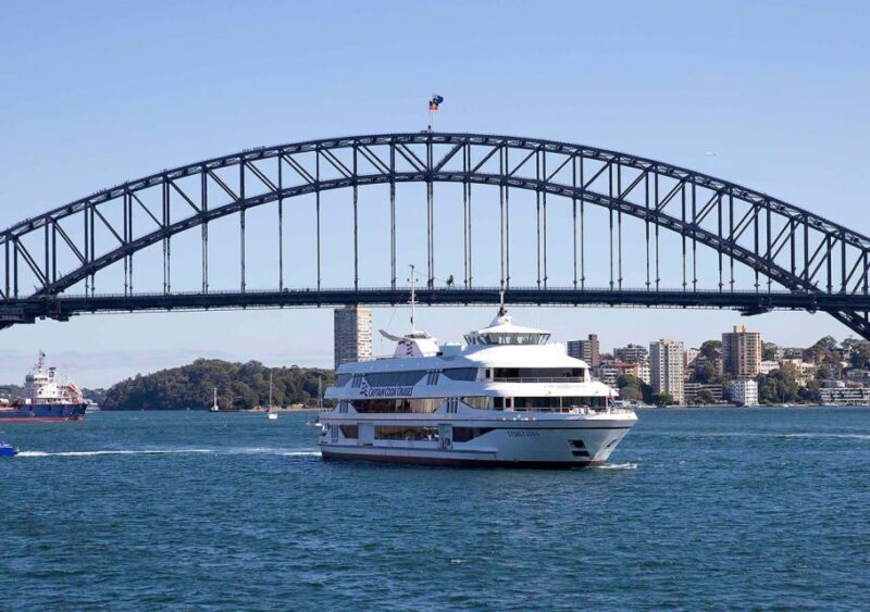 Sydney: Harbour Lunch Cruise with 2 or 3-Course Menu - The Meal: A Highlight of the Experience
