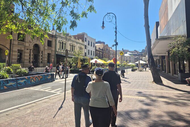 Sydney Highlights Walking Tour: Bridge Rocks House - The Sum Up