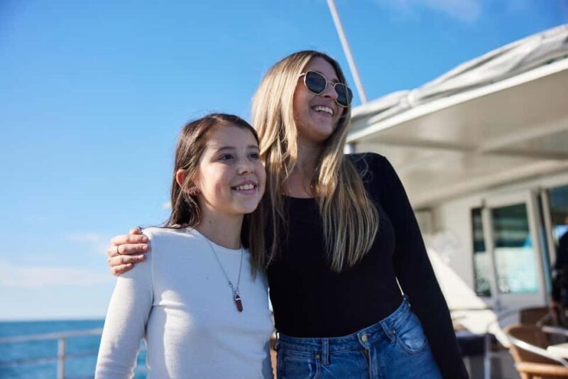 Sydney: Mother's Day Harbour Cruise with Lunch and Drinks - The Experience: Pros and Cons