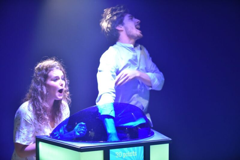 Sydney: Quiz Room Immersive Trivia Game Entry Ticket - Playing the Game: How It Works